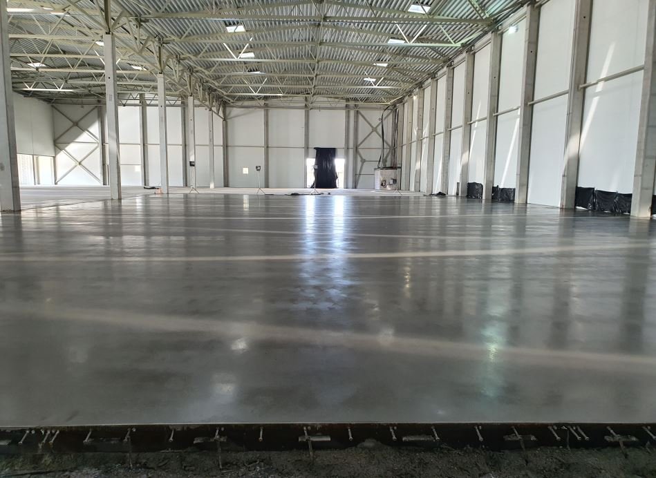 MasterTop 200 - Modernus betonas