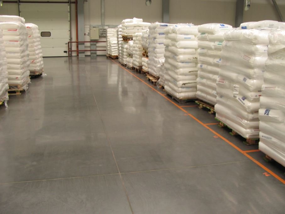 MasterTop 450 - Modernus betonas